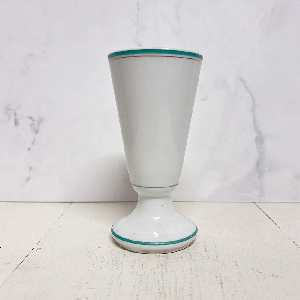 French mazagran with green border from Bellevue Vintage