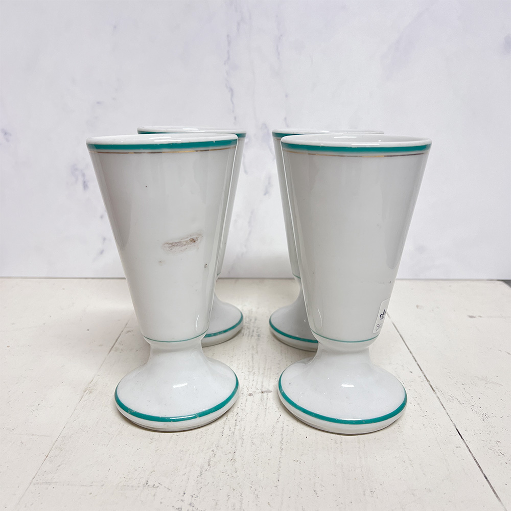 French mazagran with green border from Bellevue Vintage